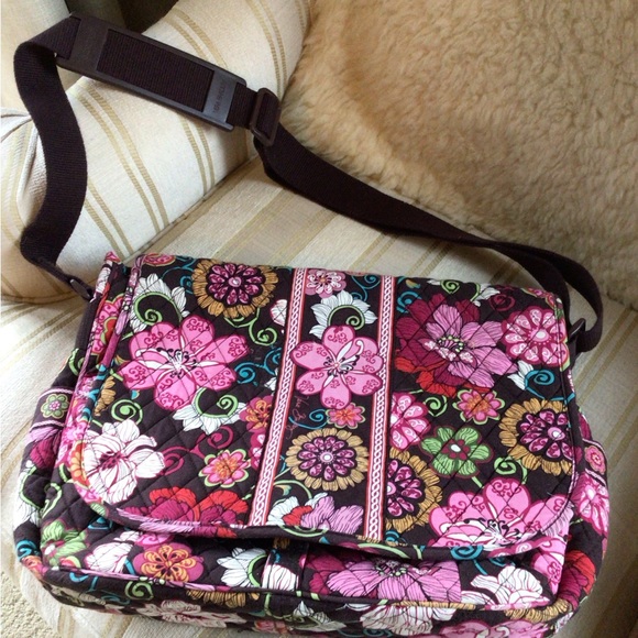 Vera Bradley | Bags | Very Bradley Quilted Messenger Bag | Poshmark